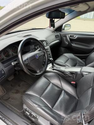 Pelēks Volvo S60 2005 Valmiera, ar dzinēja tilpumu 2.40 L un nobraukumu 310 tūkst. km par 2800 €, foto 6 vietnē AUTOMOTO.COM.LV