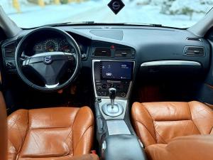 Pelēks Volvo S60 2006 Viļņa, ar dzinēja tilpumu 2.40 L un nobraukumu 257 tūkst. km par 2600 €, foto 14 vietnē AUTOMOTO.COM.LV