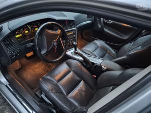 Grey Volvo S60 2006 in Vilkaviskis, with an engine capacity of 2.40 L and mileage of 261 thousand km for 1700 €, photo 10 on AUTOMOTO.COM.LV