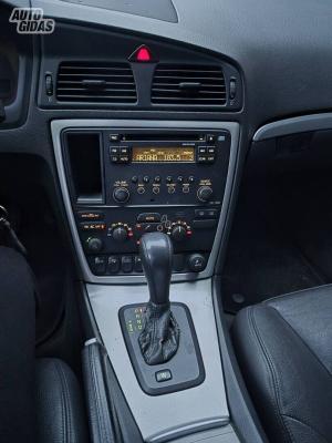 Grey Volvo S60 2006 in Vilkaviskis, with an engine capacity of 2.40 L and mileage of 261 thousand km for 1700 €, photo 11 on AUTOMOTO.COM.LV