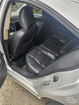 Grey Volvo S60 2006 in Vilkaviskis, with an engine capacity of 2.40 L and mileage of 261 thousand km for 1700 €, photo 13 on AUTOMOTO.COM.LV