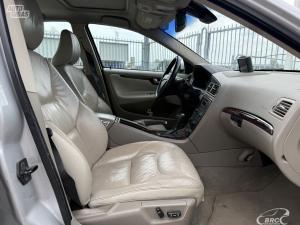 Серый Вольво С60 2006 в Авиженяй, объемом двигателя 2.40 л и пробегом 280 тыс. км за 1800 €, фото 6 на AUTOMOTO.COM.LV