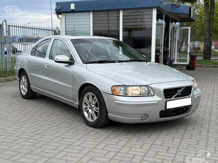 Серый Вольво С60 2006 в Авиженяй, объемом двигателя 2.40 л и пробегом 280 тыс. км за 1800 €, фото 22 на AUTOMOTO.COM.LV