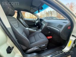 Grey Volvo S60 2006 in Riga, with an engine capacity of 2.40 L and mileage of 0 thousand km for 3550 €, photo 18 on AUTOMOTO.COM.LV