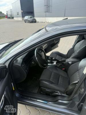 Pelēks Volvo S60 2006 Šauļi, ar dzinēja tilpumu 2.40 L un nobraukumu 220 tūkst. km par 1650 €, foto 7 vietnē AUTOMOTO.COM.LV