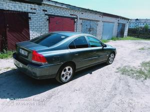 Grey Volvo S60 2006 in Saldus, with an engine capacity of 2.40 L and mileage of 301 thousand km for 2500 €, photo  on AUTOMOTO.COM.LV