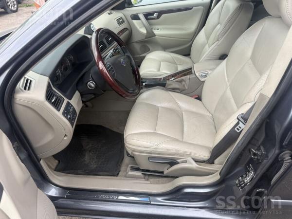 Pelēks Volvo S60 2006 Rīga, ar dzinēja tilpumu 2.40 L un nobraukumu 311 tūkst. km par 3080 €, foto 9 vietnē AUTOMOTO.COM.LV