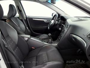 Grey Volvo S60 2006 in Tallinn, with an engine capacity of 2.40 L and mileage of 322 thousand km for 699 €, photo 7 on AUTOMOTO.COM.LV