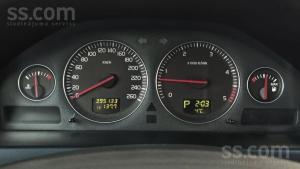 Pelēks Volvo S60 2006 Rīga, ar dzinēja tilpumu 2.40 L un nobraukumu 395 tūkst. km par 3200 €, foto 4 vietnē AUTOMOTO.COM.LV