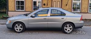 Pelēks Volvo S60 2006 Paide, ar dzinēja tilpumu 2.40 L un nobraukumu 281 tūkst. km par 4150 €, foto 3 vietnē AUTOMOTO.COM.LV