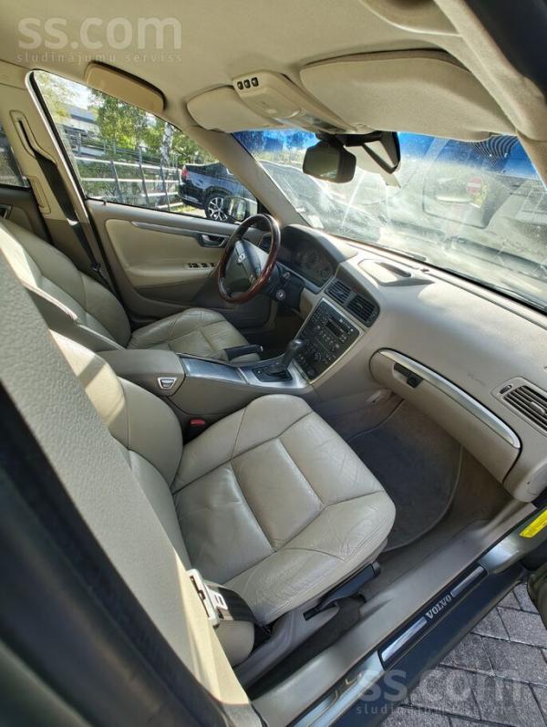Volvo S60 2006 Rīga vietnē Pelēks Volvo S60 2006 Rīga, ar dzinēja tilpumu 2.40 L un nobraukumu 278 tūkst. km par 3200 €, foto 10 vietnē AUTOMOTO.COM.LV