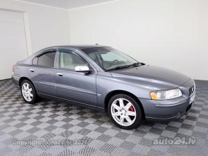 Grey Volvo S60 2006 in Tallinn, with an engine capacity of 2.40 L and mileage of 312 thousand km for 2499 €, photo 1 on AUTOMOTO.COM.LV