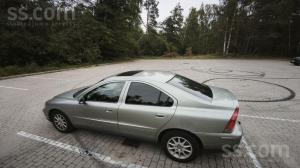 Grey Volvo S60 2006 in Riga, with an engine capacity of 2.40 L and mileage of 313 thousand km for 3200 €, photo 6 on AUTOMOTO.COM.LV