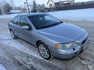 Pelēks Volvo S60 2007 Viļņa, ar dzinēja tilpumu 2.40 L un nobraukumu 330 tūkst. km par 1050 €, foto 3 vietnē AUTOMOTO.COM.LV