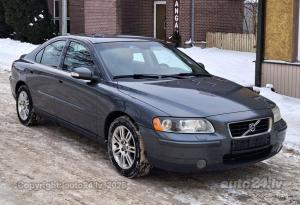 Pelēks Volvo S60 2007 Paide, ar dzinēja tilpumu 0.00 L un nobraukumu 259 tūkst. km par 4100 €, foto 2 vietnē AUTOMOTO.COM.LV