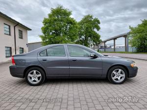 Grey Volvo S60 2007 in Paide, with an engine capacity of 2.40 L and mileage of 262 thousand km for 4350 €, photo 6 on AUTOMOTO.COM.LV