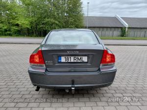 Grey Volvo S60 2007 in Paide, with an engine capacity of 2.40 L and mileage of 262 thousand km for 4350 €, photo 8 on AUTOMOTO.COM.LV