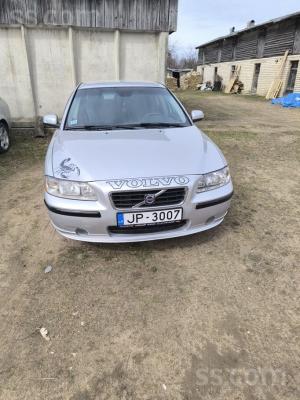 Pelēks Volvo S60 2007 Rīga, ar dzinēja tilpumu 2.40 L un nobraukumu 491 tūkst. km par 3100 €, foto 3 vietnē AUTOMOTO.COM.LV