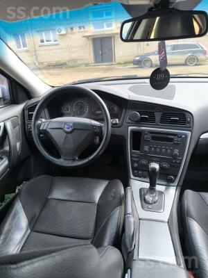 Pelēks Volvo S60 2007 Rīga, ar dzinēja tilpumu 2.40 L un nobraukumu 491 tūkst. km par 3100 €, foto 5 vietnē AUTOMOTO.COM.LV