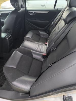 Pelēks Volvo S60 2007 Rīga, ar dzinēja tilpumu 2.40 L un nobraukumu 491 tūkst. km par 3100 €, foto 6 vietnē AUTOMOTO.COM.LV