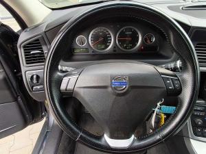 Grey Volvo S60 2007 in Vilnius, with an engine capacity of 2.40 L and mileage of 267 thousand km for 4850 €, photo 19 on AUTOMOTO.COM.LV