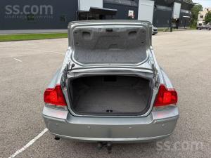 Pelēks Volvo S60 2007 Rīga, ar dzinēja tilpumu 2.40 L un nobraukumu 319 tūkst. km par 2800 €, foto 11 vietnē AUTOMOTO.COM.LV