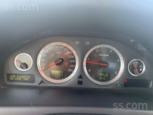 Grey Volvo S60 2007 in Riga, with an engine capacity of 2.40 L and mileage of 319 thousand km for 2600 €, photo 20 on AUTOMOTO.COM.LV