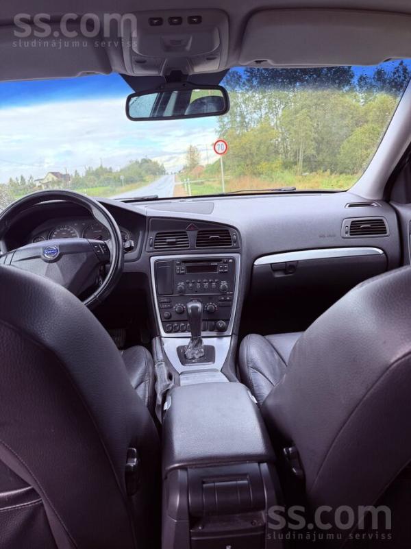 Pelēks Volvo S60 2007 Ludza, ar dzinēja tilpumu 2.40 L un nobraukumu 352 tūkst. km par 1690 €, foto 7 vietnē AUTOMOTO.COM.LV