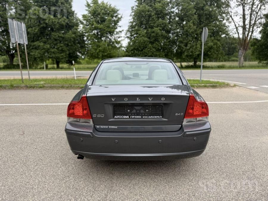 Grey Volvo S60 2008 in Ogre, with an engine capacity of 2.40 L and mileage of 235 thousand km for 4299 €, photo 6 on AUTOMOTO.COM.LV