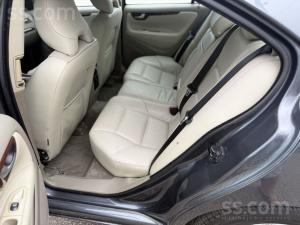 Grey Volvo S60 2008 in Ogre, with an engine capacity of 2.40 L and mileage of 235 thousand km for 4299 €, photo 12 on AUTOMOTO.COM.LV
