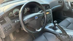 Grey Volvo S60 2008 in Riga, with an engine capacity of 2.40 L and mileage of 307 thousand km for 4200 €, photo 23 on AUTOMOTO.COM.LV