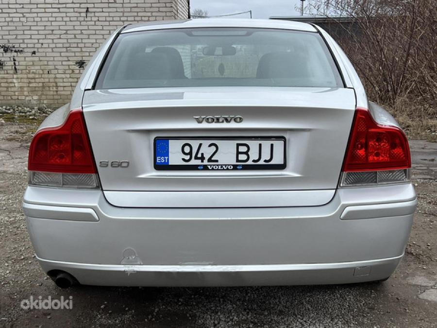 Pelēks Volvo S60 2008 Narva, ar dzinēja tilpumu 2.40 L un nobraukumu 344 tūkst. km par 1999 €, foto 9 vietnē AUTOMOTO.COM.LV