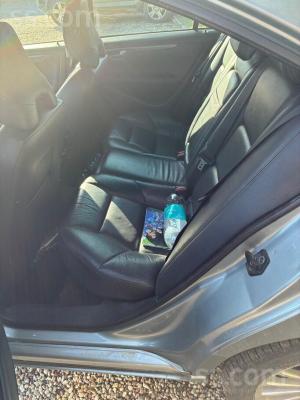 Pelēks Volvo S60 2008 Dobele, ar dzinēja tilpumu 2.40 L un nobraukumu 335 tūkst. km par 2150 €, foto 6 vietnē AUTOMOTO.COM.LV