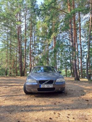 Grey Volvo S60 2008 in Daugavpils, with an engine capacity of 2.40 L and mileage of 30 thousand km for 2450 €, photo 5 on AUTOMOTO.COM.LV