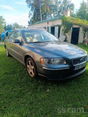 Grey Volvo S60 2008 in Riga, with an engine capacity of 2.40 L and mileage of 376 thousand km for 1800 €, photo  on AUTOMOTO.COM.LV