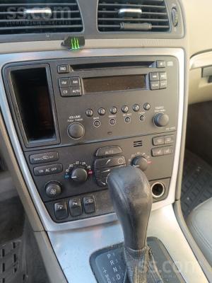 Pelēks Volvo S60 2008 Rīga, ar dzinēja tilpumu 2.40 L un nobraukumu 376 tūkst. km par 1800 €, foto 8 vietnē AUTOMOTO.COM.LV