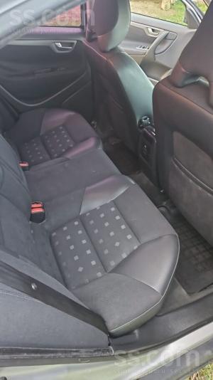 Pelēks Volvo S60 2008 Valmiera, ar dzinēja tilpumu 2.40 L un nobraukumu 485 tūkst. km par 1500 €, foto 9 vietnē AUTOMOTO.COM.LV
