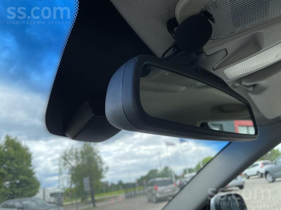 Pelēks Volvo S60 2009 Ogre, ar dzinēja tilpumu 2.40 L un nobraukumu 0 tūkst. km par 4970 €, foto 16 vietnē AUTOMOTO.COM.LV