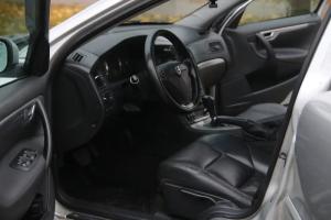 Grey Volvo S60 2009 in Riga, with an engine capacity of 2.40 L and mileage of 321 thousand km for 2490 €, photo 8 on AUTOMOTO.COM.LV