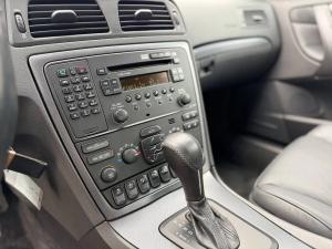 Pelēks Volvo S60 2009 Rīga, ar dzinēja tilpumu 2.50 L un nobraukumu 258 tūkst. km par 5995 €, foto 14 vietnē AUTOMOTO.COM.LV