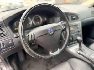 Pelēks Volvo S60 2009 Rīga, ar dzinēja tilpumu 2.50 L un nobraukumu 258 tūkst. km par 5995 €, foto 15 vietnē AUTOMOTO.COM.LV