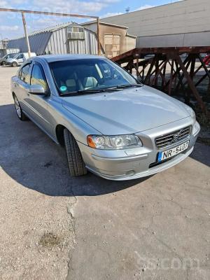 Grey Volvo S60 2009 in Riga, with an engine capacity of 2.40 L and mileage of 366 thousand km for 3200 €, photo  on AUTOMOTO.COM.LV