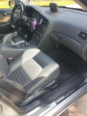 Grey Volvo S60 2009 in Riga, with an engine capacity of 2.40 L and mileage of 369 thousand km for 2750 €, photo 10 on AUTOMOTO.COM.LV
