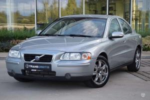 Pelēks Volvo S60 2009 Viļņa, ar dzinēja tilpumu 2.40 L un nobraukumu 440 tūkst. km par 2250 €, foto  vietnē AUTOMOTO.COM.LV