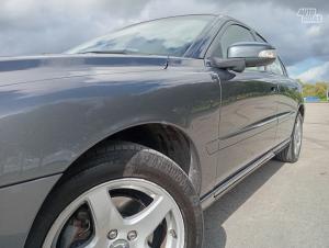 Grey Volvo S60 2009 in Vilnius, with an engine capacity of 2.40 L and mileage of 262 thousand km for 3300 €, photo 10 on AUTOMOTO.COM.LV