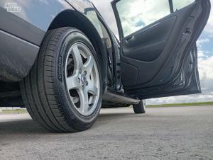 Grey Volvo S60 2009 in Vilnius, with an engine capacity of 2.40 L and mileage of 262 thousand km for 3300 €, photo 21 on AUTOMOTO.COM.LV