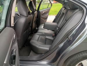 Grey Volvo S60 2009 in Vilnius, with an engine capacity of 2.40 L and mileage of 262 thousand km for 3300 €, photo 19 on AUTOMOTO.COM.LV