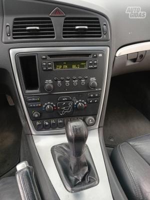 Grey Volvo S60 2009 in Vilnius, with an engine capacity of 2.40 L and mileage of 262 thousand km for 3100 €, photo 27 on AUTOMOTO.COM.LV