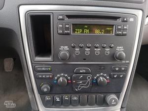 Grey Volvo S60 2009 in Vilnius, with an engine capacity of 2.40 L and mileage of 262 thousand km for 3100 €, photo 29 on AUTOMOTO.COM.LV