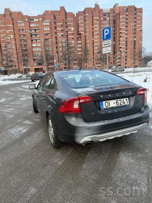 Grey Volvo S60 2010 in Riga, with an engine capacity of 2.00 L and mileage of 302 thousand km for 5350 €, photo 14 on AUTOMOTO.COM.LV